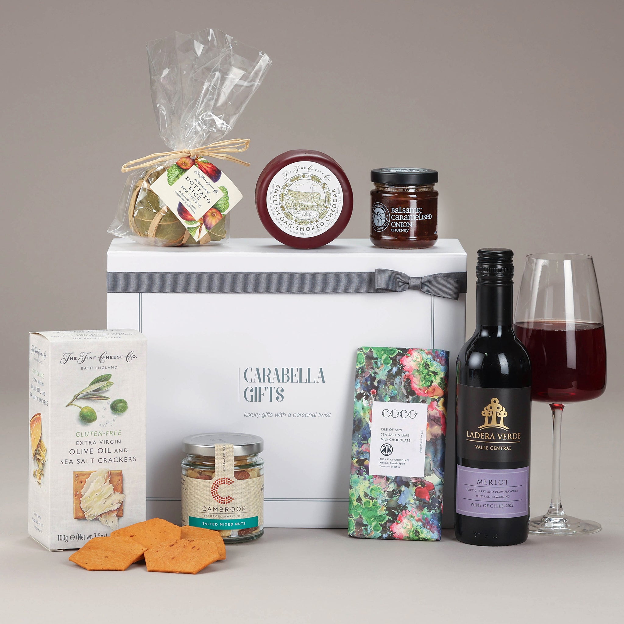 Mini red wine and cheese box – Carabella Gifts UK